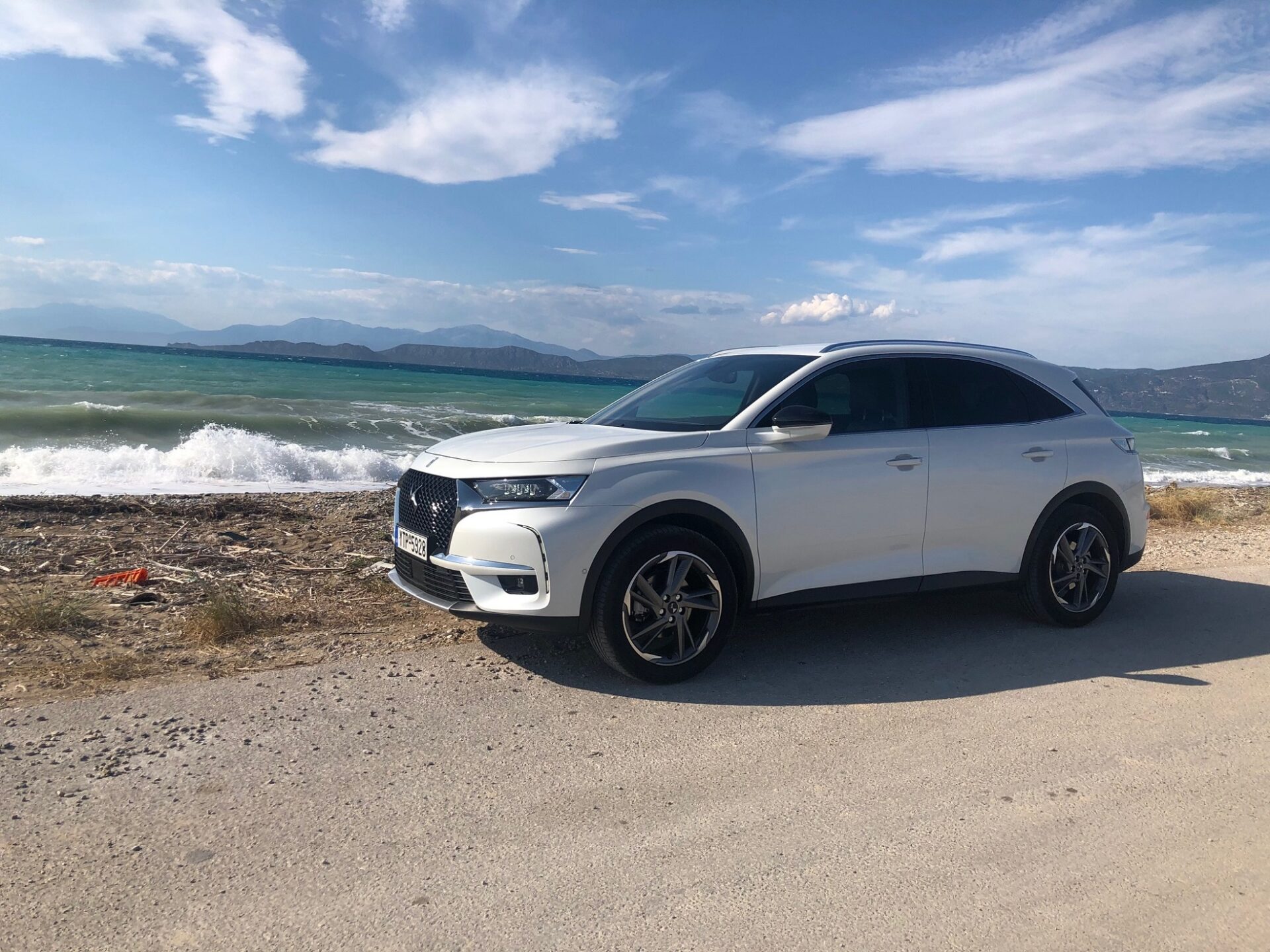 Δοκιμάζουμε το DS7 Crossback Rivoli με 180 ίππους! - Carpress.gr