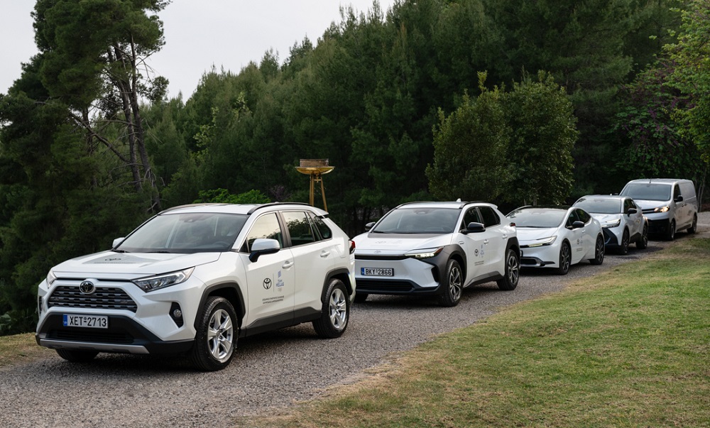 Η Toyota επίσημος συνεργάτης της Ελληνικής Ολυμπιακής Λαμπαδηδρομίας ...